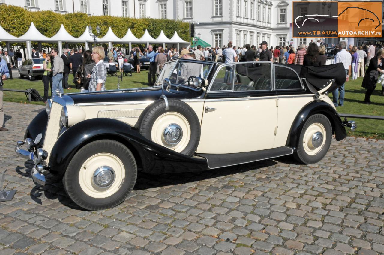 Horch 930 V Cabriolet '1938.jpg